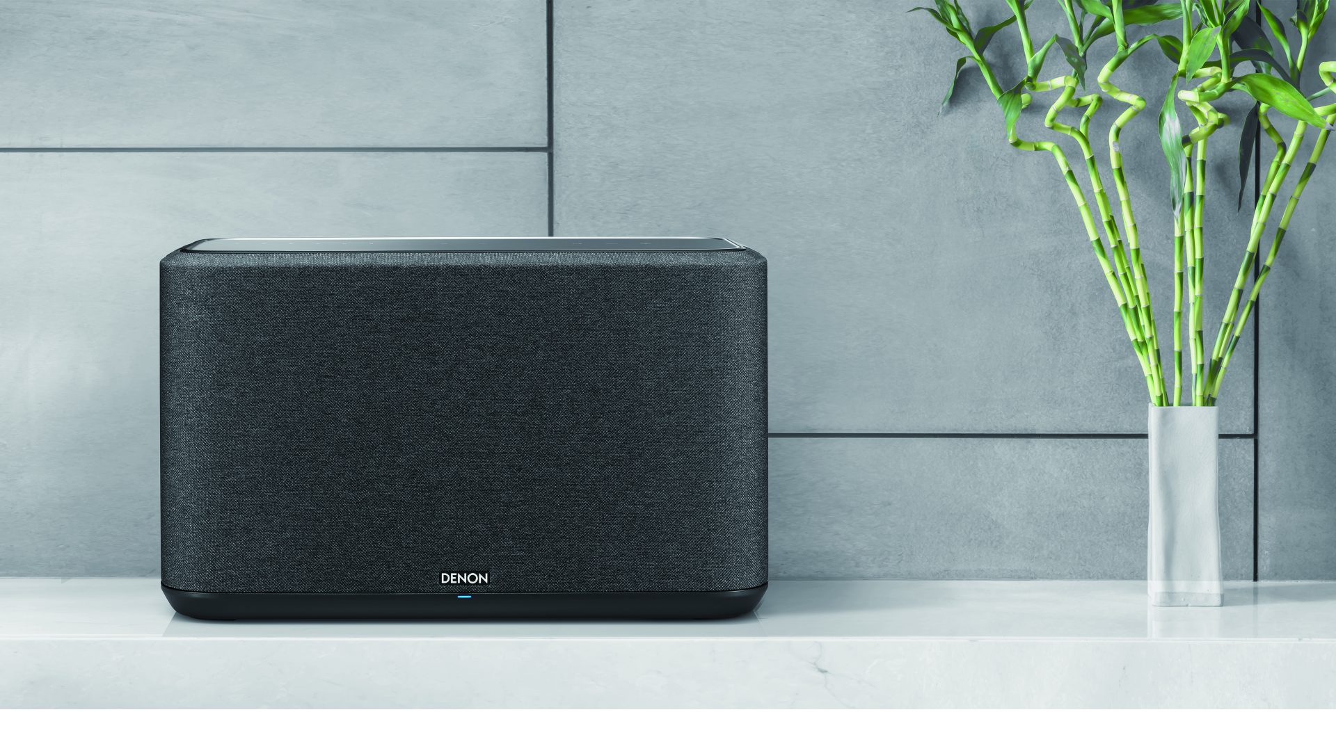 TEST: Denon Home 350 - Nobelt ydre – magtfuldt indre